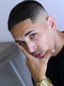 50+Mid Burst Fade Haircut Ideas for Men in 2024